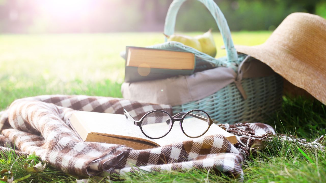 Embrace the Rain: Wonderful Cozy Reading Spots for Rainy Days - Bookstr