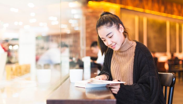 Bookstr Team’s Favorite Reading Spots for Springtime That We Love - Bookstr