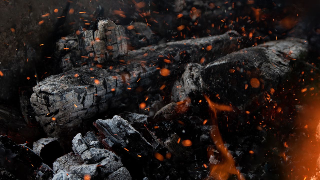 6 Real-Life Villains That Are More Evil Than Bookish Ones