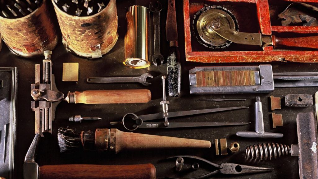 This Is How To Tell if Your Book Collection Is Poisonous