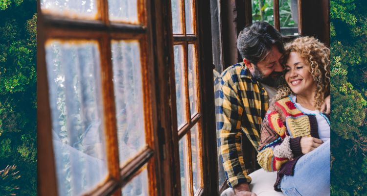 9 Sure-Fire Sizzling Romances for Log Cabin Lovers