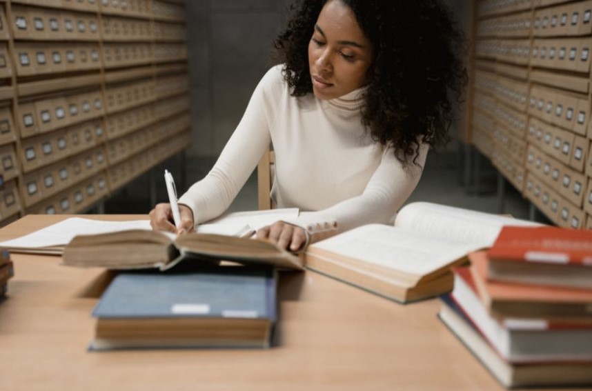 5 Writing Tips for How to Portray Characters With Chronic Illness