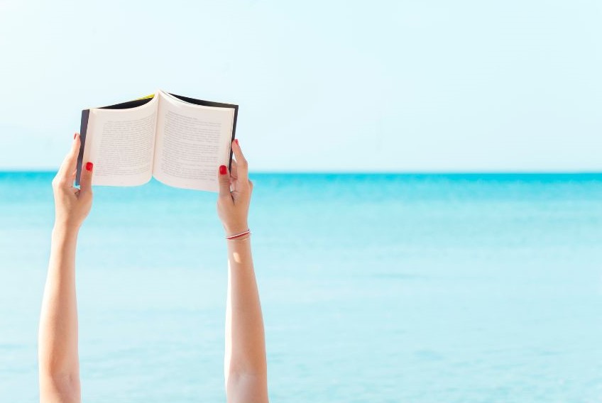 Bookstr Team Talks: What it Means to Us to be Bookish