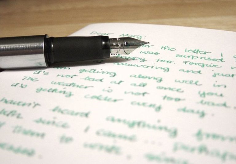 Why Beautiful Hand-Written Letters Should Never Go Out Of Style