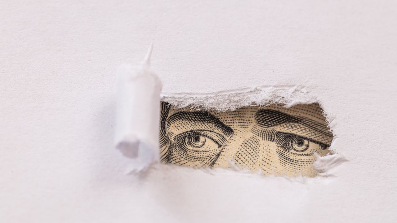 5 Informative Non-Fiction Books That Illustrate the Life of Hamilton