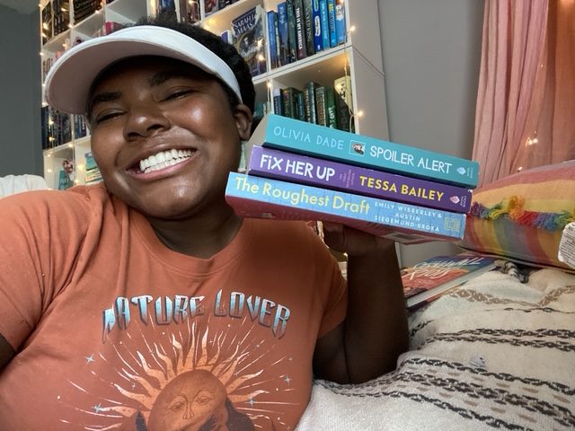 Bubbly Journal-ist Deshea Talks Bookstagram and Beautiful Reading!