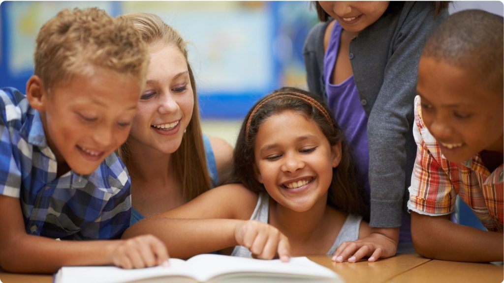 Raising Confident Readers: Middle Grade Made Easy - Bookstr